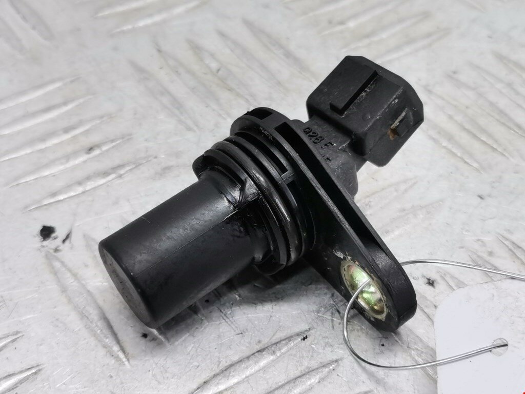 Датчик распредвала Ford Focus 1 928F12K073A1E арт. 2009768