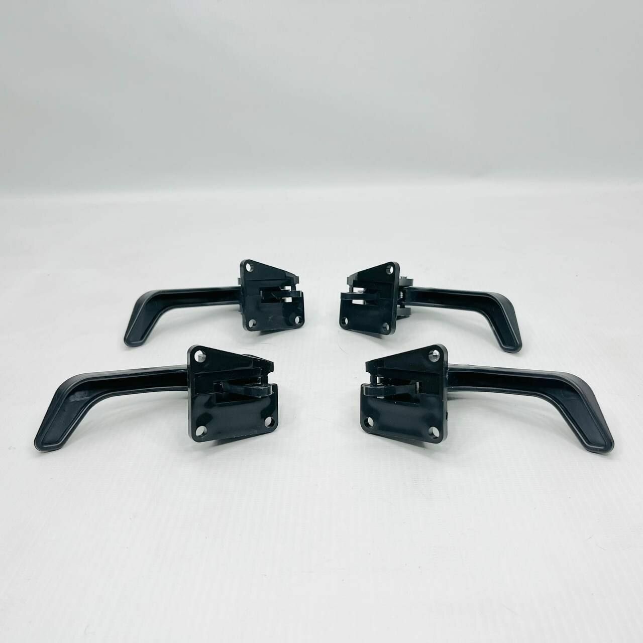 Ручки внутренние / крючки Лада / ВАЗ 2110, 2111, 2112 (4 шт.)