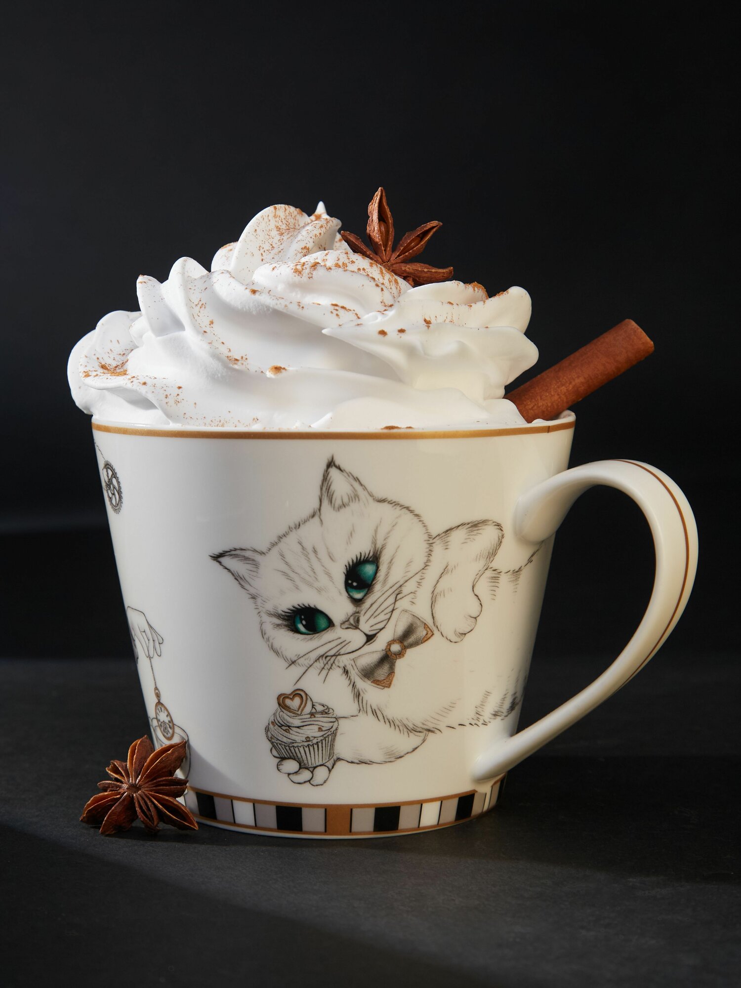 Кружка Lefard "Wonderland", 450 мл, для чая и кофе, фарфоровая