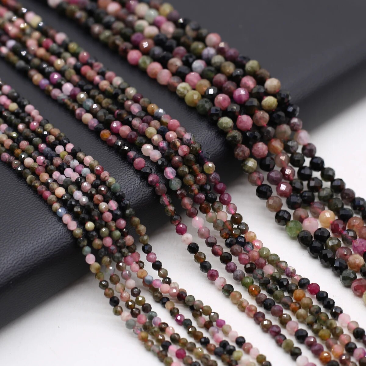 Цветной турмалин бусины 2/3/4 мм 3mm, Colored Tourmaline
