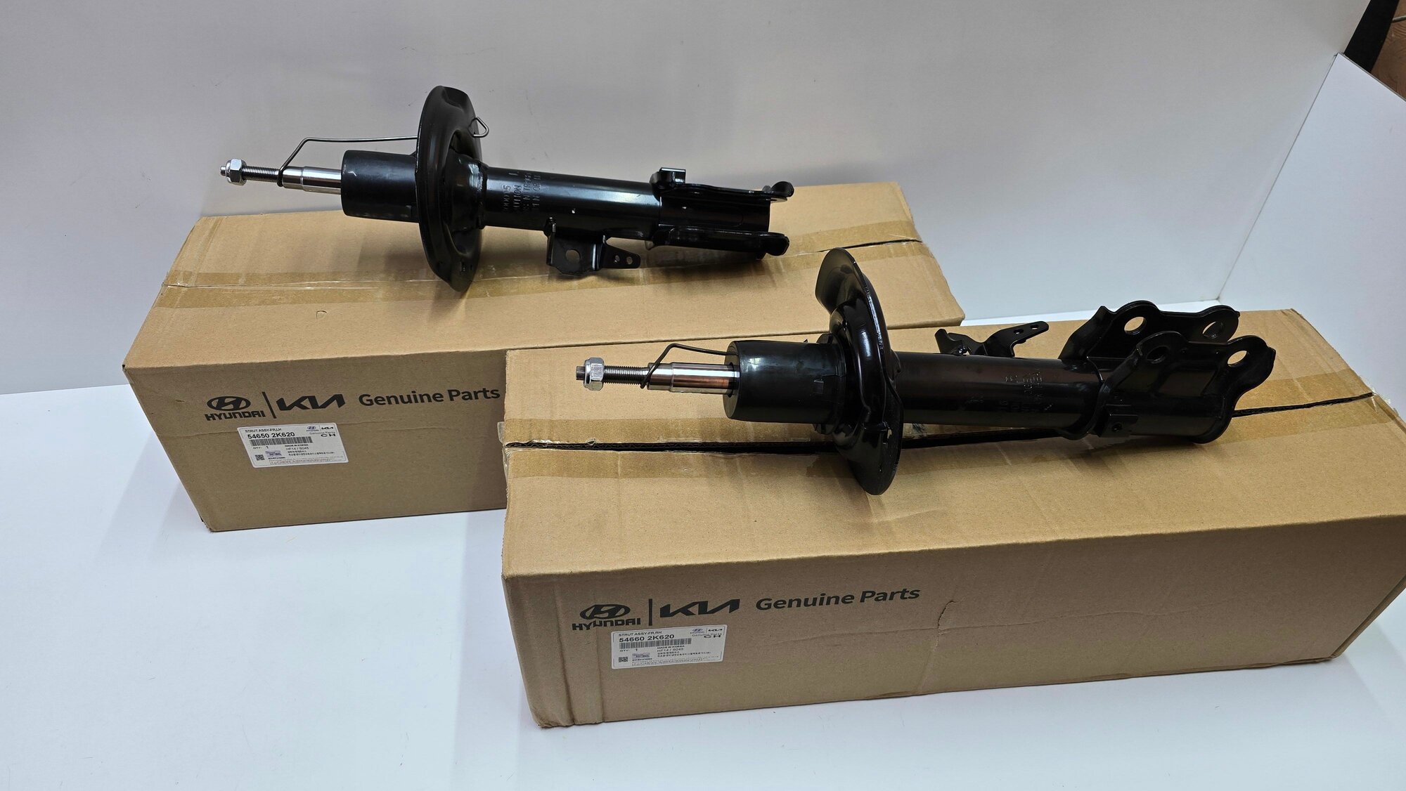 Амортизатор передний левый / правый (комплект 2 штуки) Киа Соул