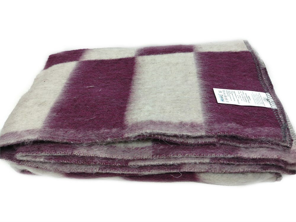 Одеяло п/ш, плотность 500 г/м2, 70 % шерсти, тёплое. 140х205