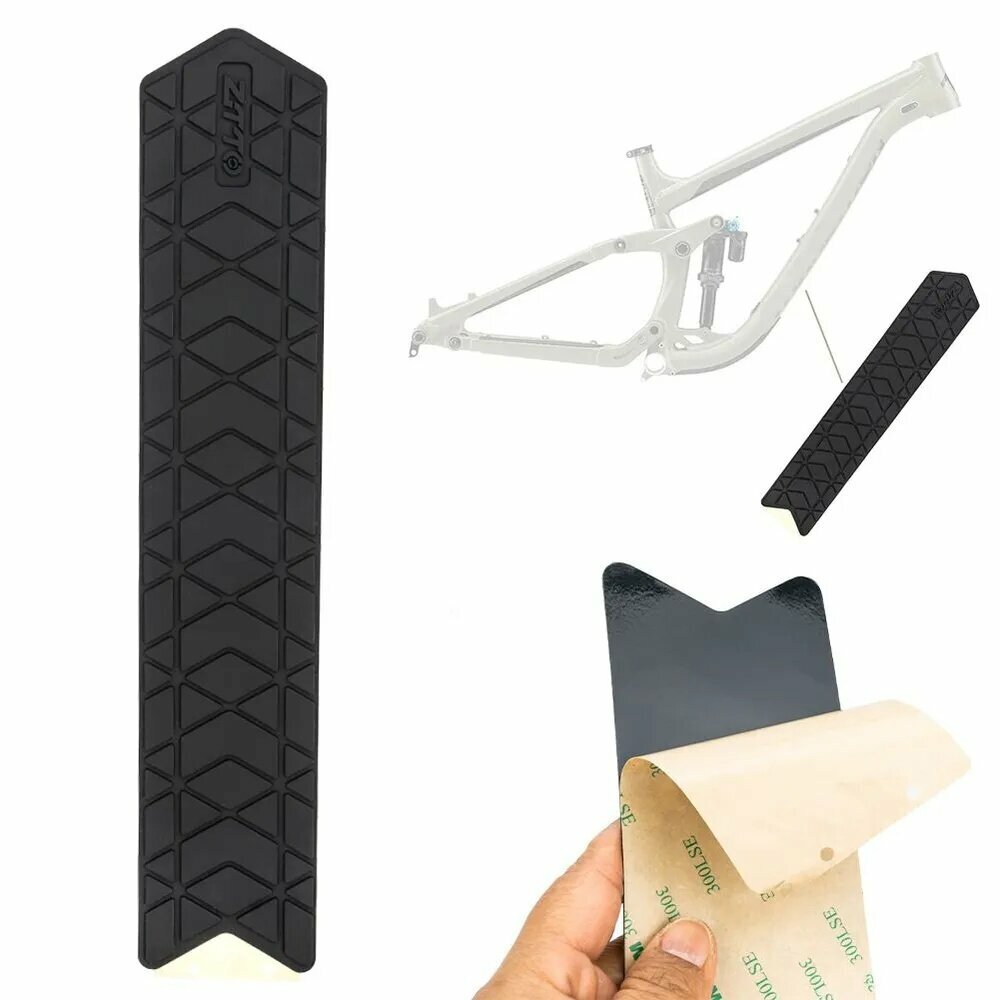 Накладка на нижнюю трубу рамы, черная, 35.8 см