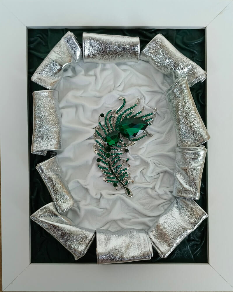 "Жар-птица" - панно из натуральной кожи с паспарту от бренда LIKOR