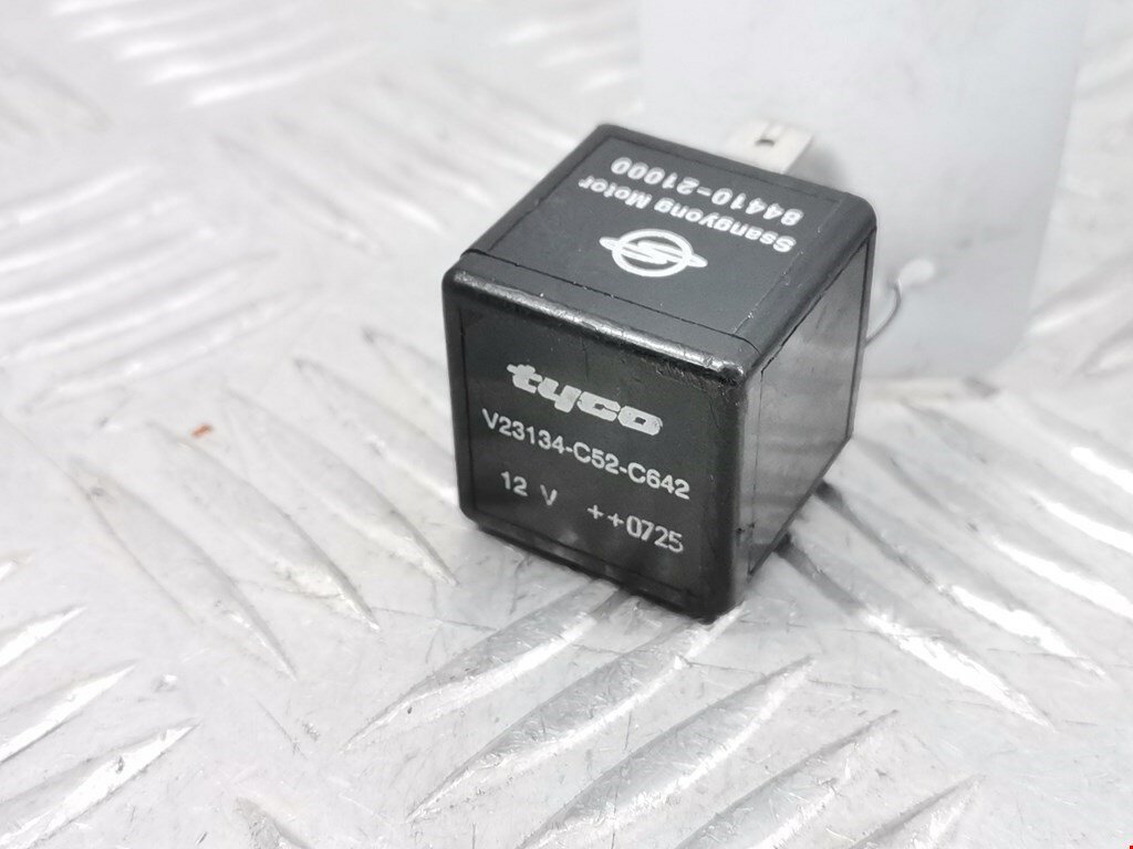 Реле Volkswagen Golf 3 8441021000 арт. 2074678