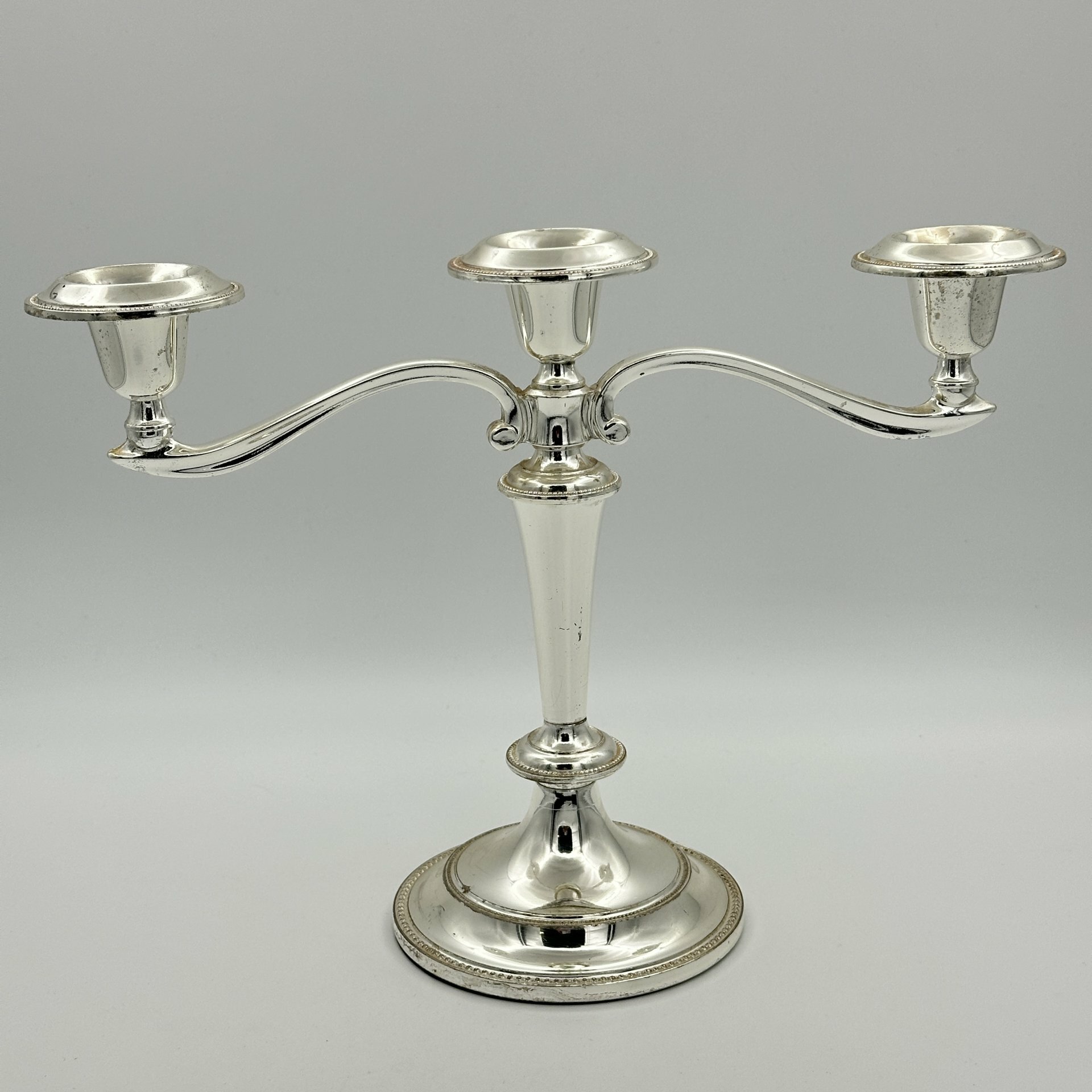 Подсвечник на три свечи, металл, Российская Федерация, 2000-2010 гг.