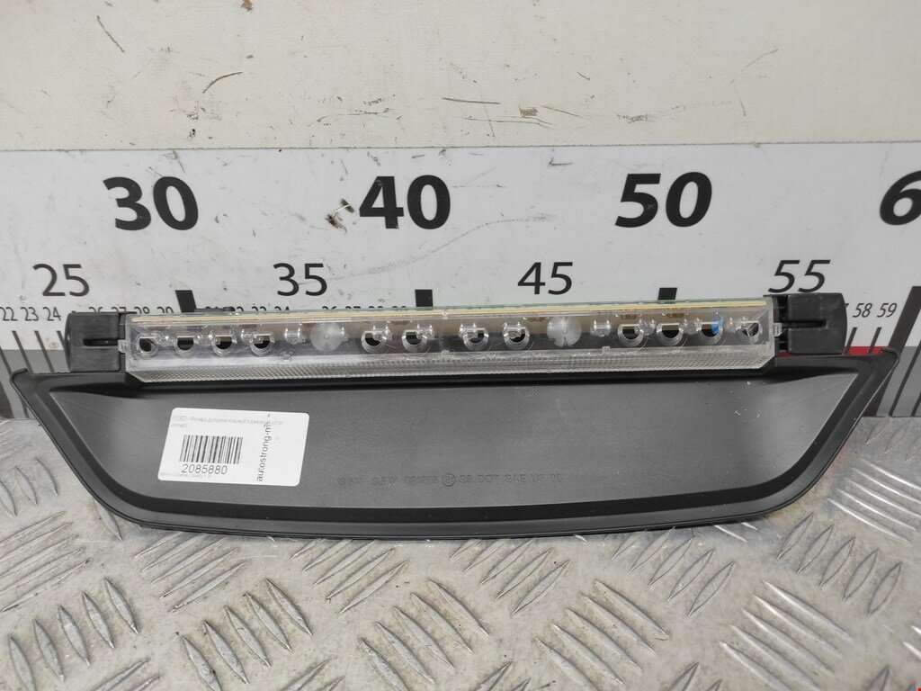 Фонарь дополнительный тормозной (стоп-сигнал) BMW 3-Series (E46) 63256905492 арт. 2085880