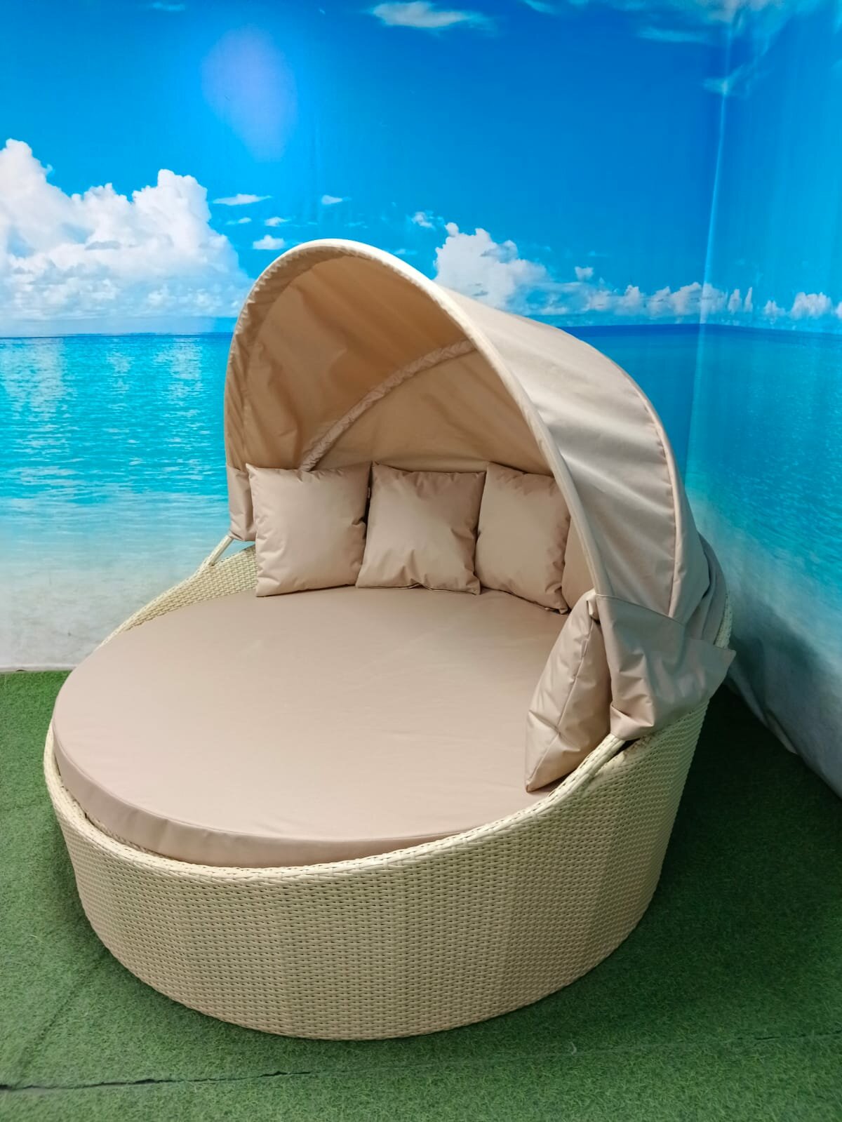 Кровать с капюшоном LELE, искусственный ротанг, белый шоколад