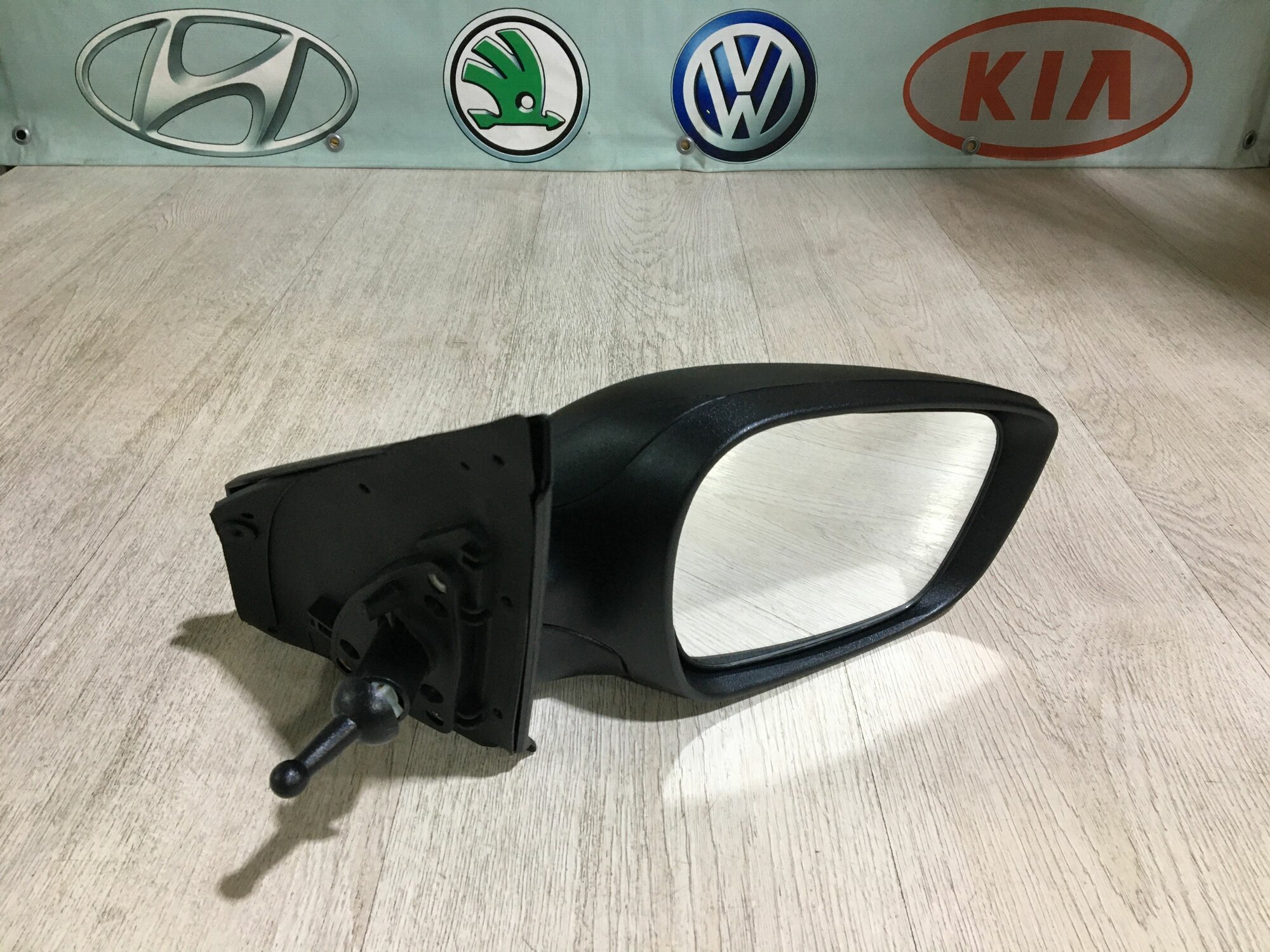 Зеркало правое матовое механическое Солярис Solaris 10-17гг