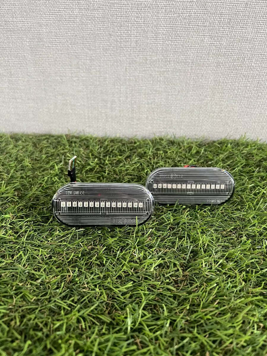 Комплект лед повторителей поворотников Ford Volkswagen Skoda