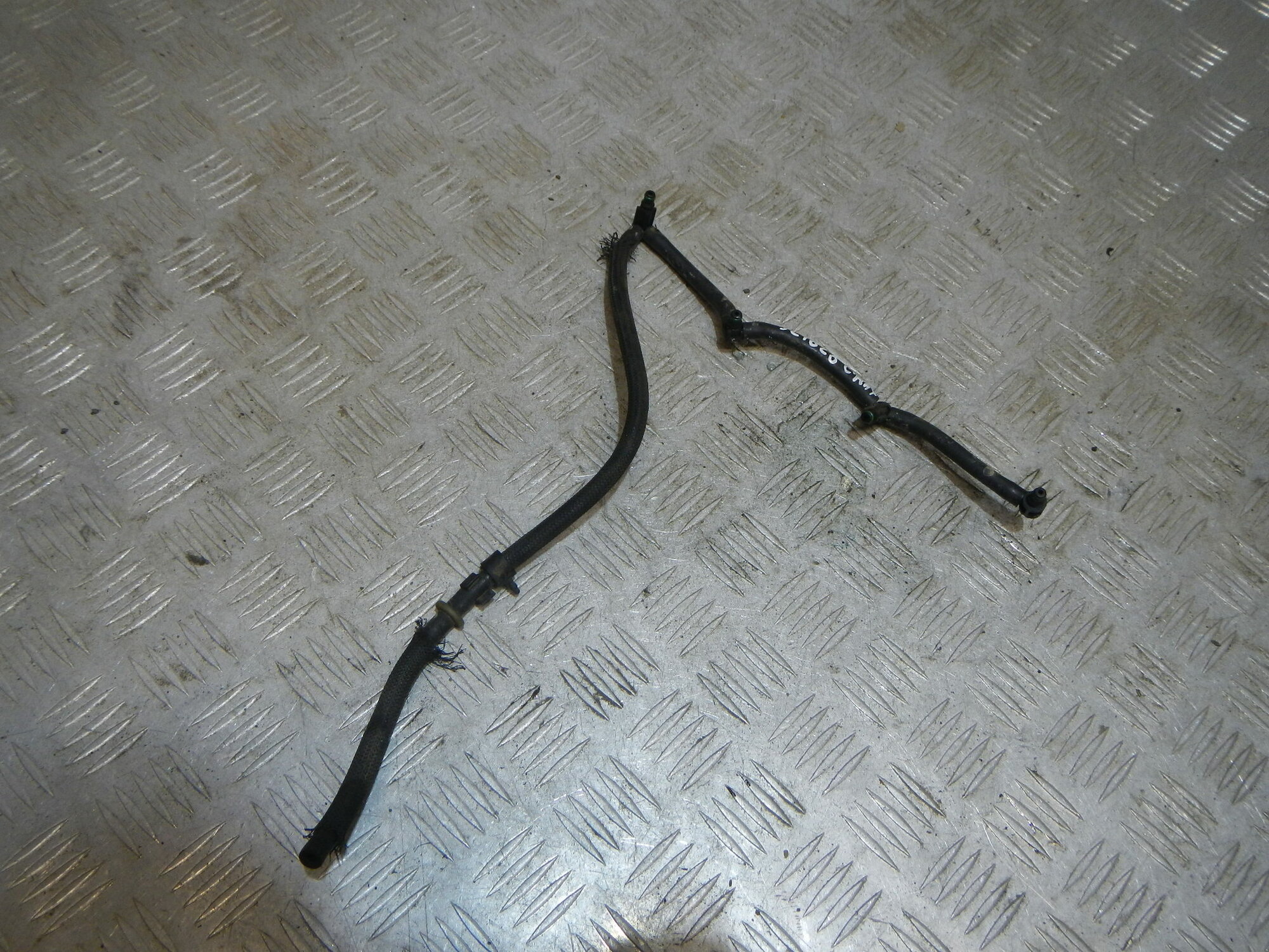 Б/У Трубка, Ford (Форд)-C-MAX (03-11) FORD C-MAX (03-11) 1.6 TDCI,магистраль обратки. Без повреждений. 524828 FORD арт. 1...