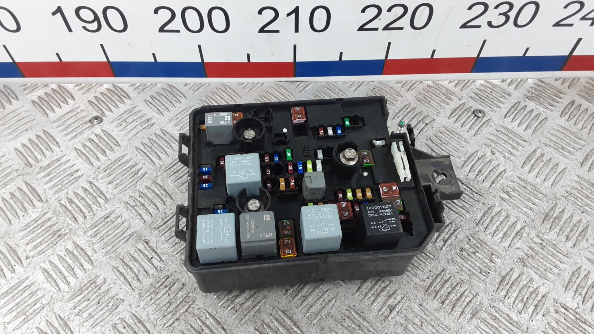 Блок предохранителей OPEL MOKKA, Номер 42520988