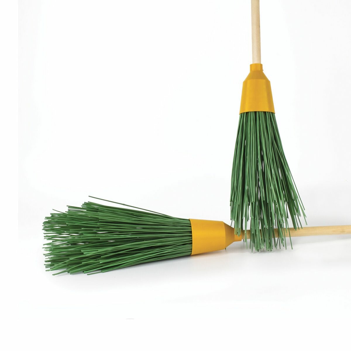 Метла пластиковая универсальная Лайма "Прима", 4 кольца, с черенком 120см (605369), 5шт.