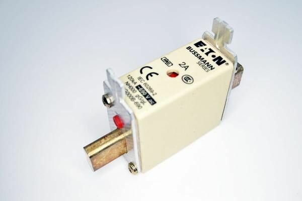 Предохранитель BUSSMANN 2NHG000B-690 с характеристикой GG, 2А, 690VAC, NH000, 1 шт