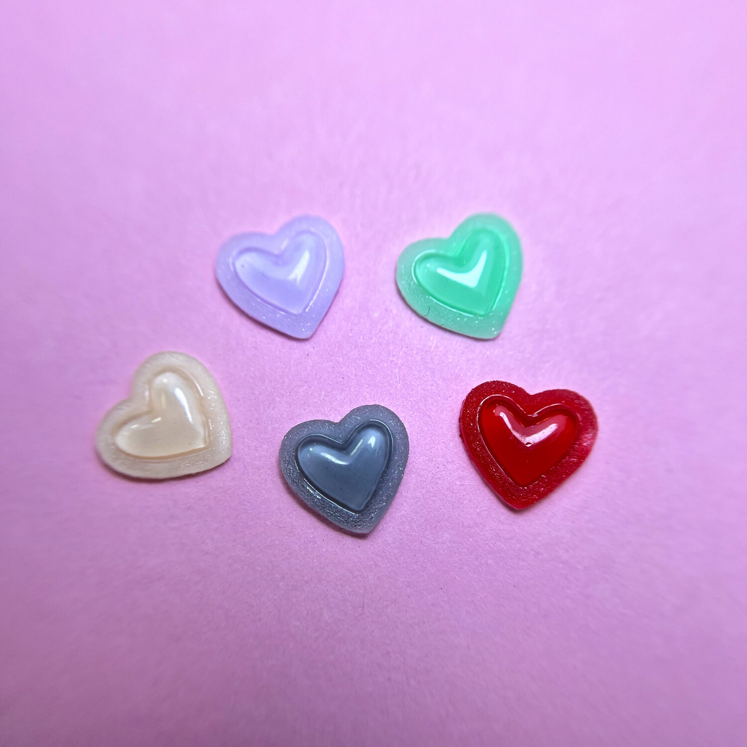 Фигурки объемные Сердечки №1847 Zoo Nail Art 5 шт. для дизайна ногтей