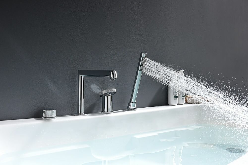 19133 Смеситель на борт ванны (4-отв, хром) GANZER