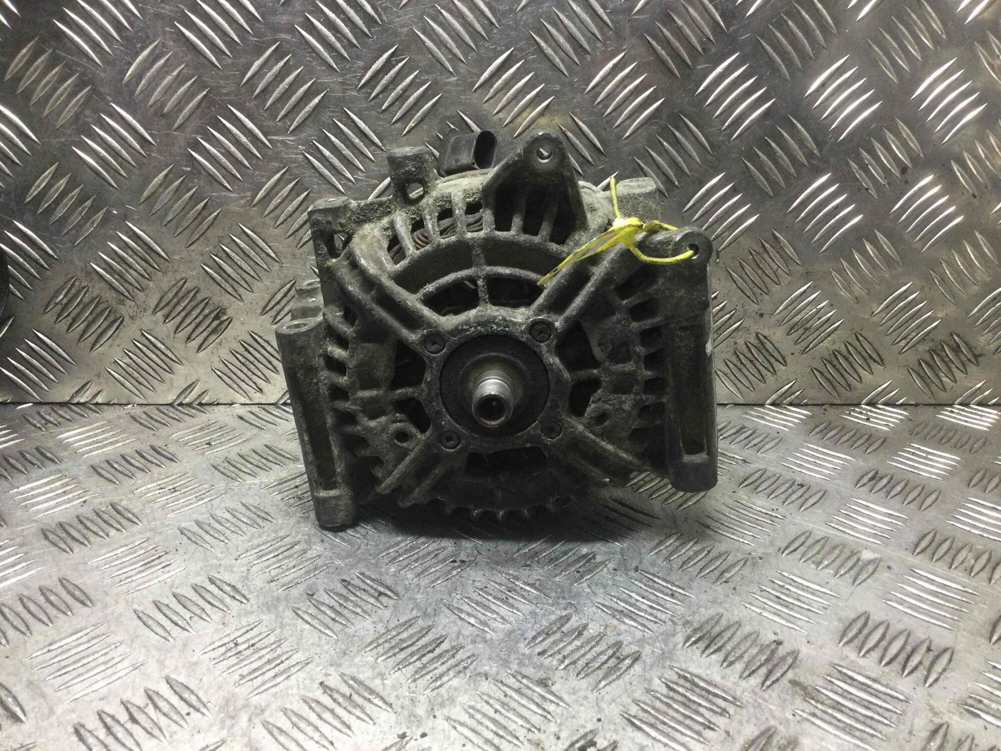 Б/У Генератор Mercedes C-klasse W203/S203/CL203 [рестайлинг] (2004-2007) 2005 г.