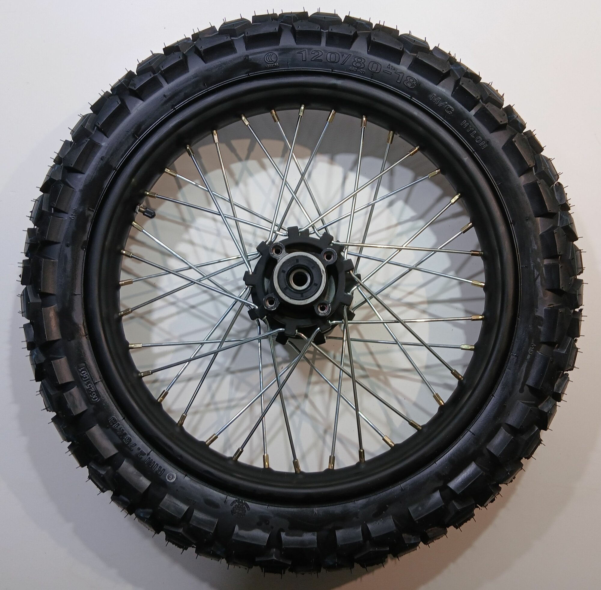 Колесо заднее в сборе 120/80-18 ось Ф15мм Мотоцикл ATAKI Crosser 300