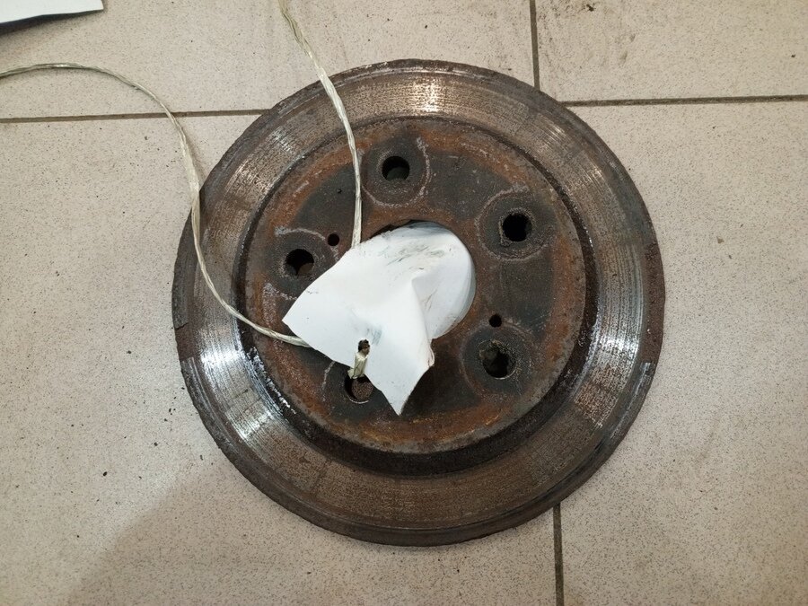 Диск тормозной задний от Toyota Corolla E150 2006-2013