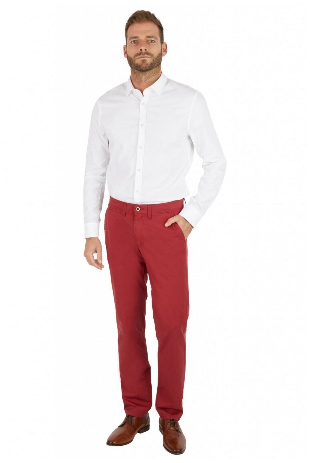 Брюки чинос