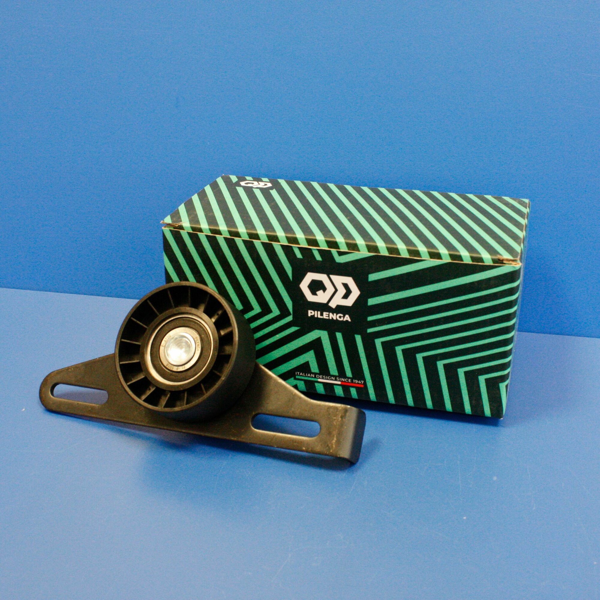 Натяжитель ремня "PILENGA" для автомобилей Ларгус, Renault Logan, Sandero 8кл. с роликом