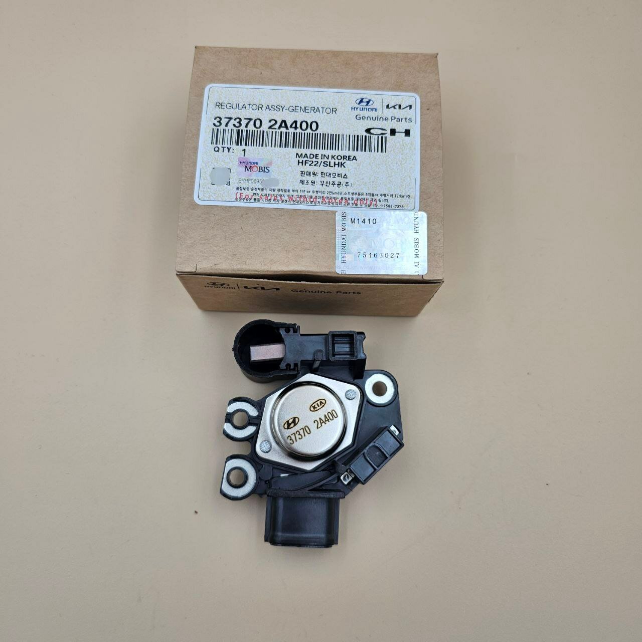 Регулятор напряжения генератора (щеточный узел) Solaris /Rio 10- Creta 1.6 2016- арт. 373702A400 OEM