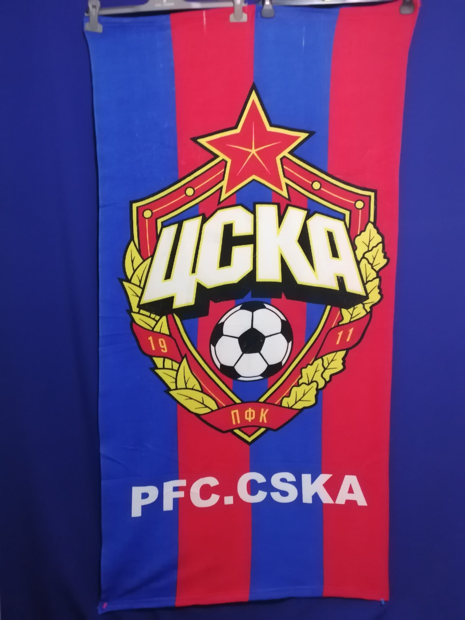 Для футбола ЦСКА полотенце футбольного клуба CSKA ( Москва ) размер длина 140 см ширина 70 см пляжное