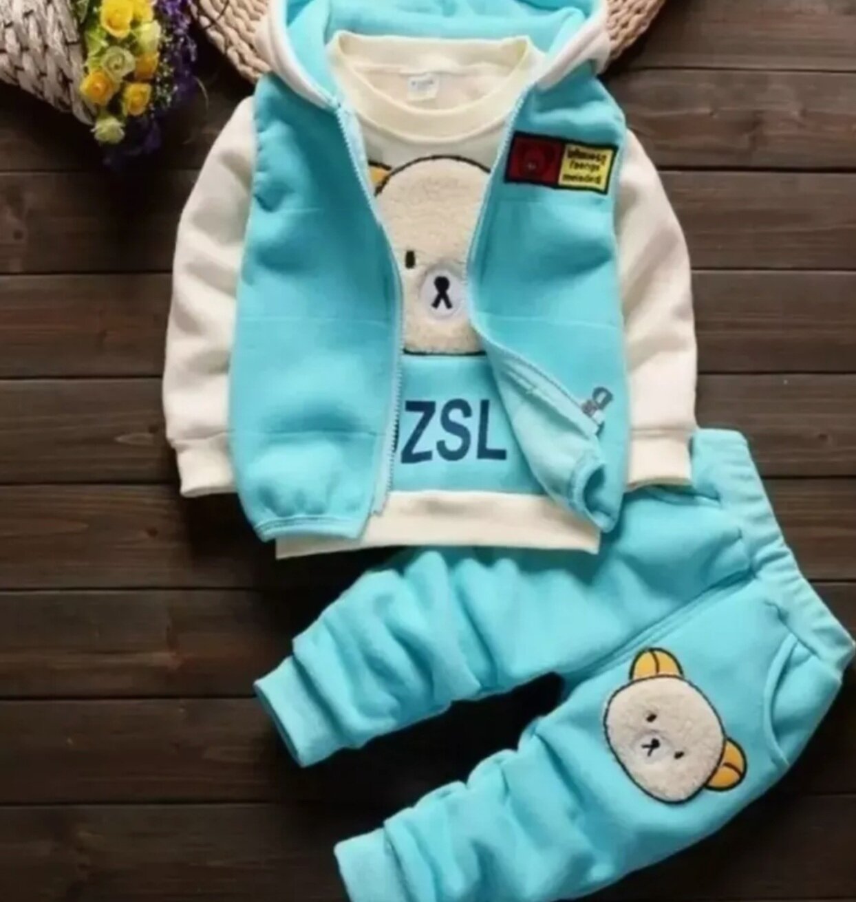 Комплект одежды