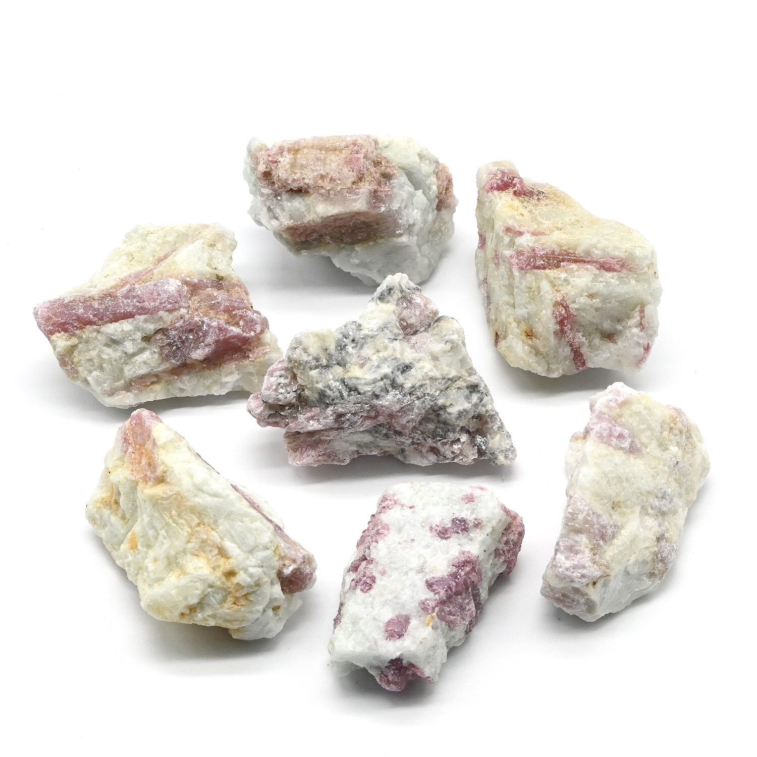 Минерал турмалин 27*20*15мм, 10-14г .