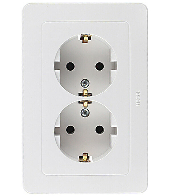 Розетка Hegel Master встраиваемая белая (РС16-351)