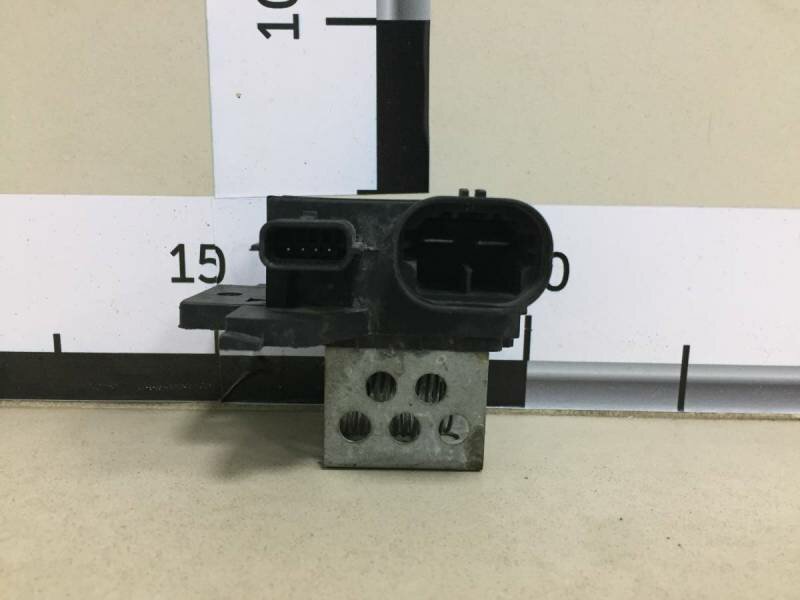 Резистор Renault Duster 2012 кат.номер: 255503792R