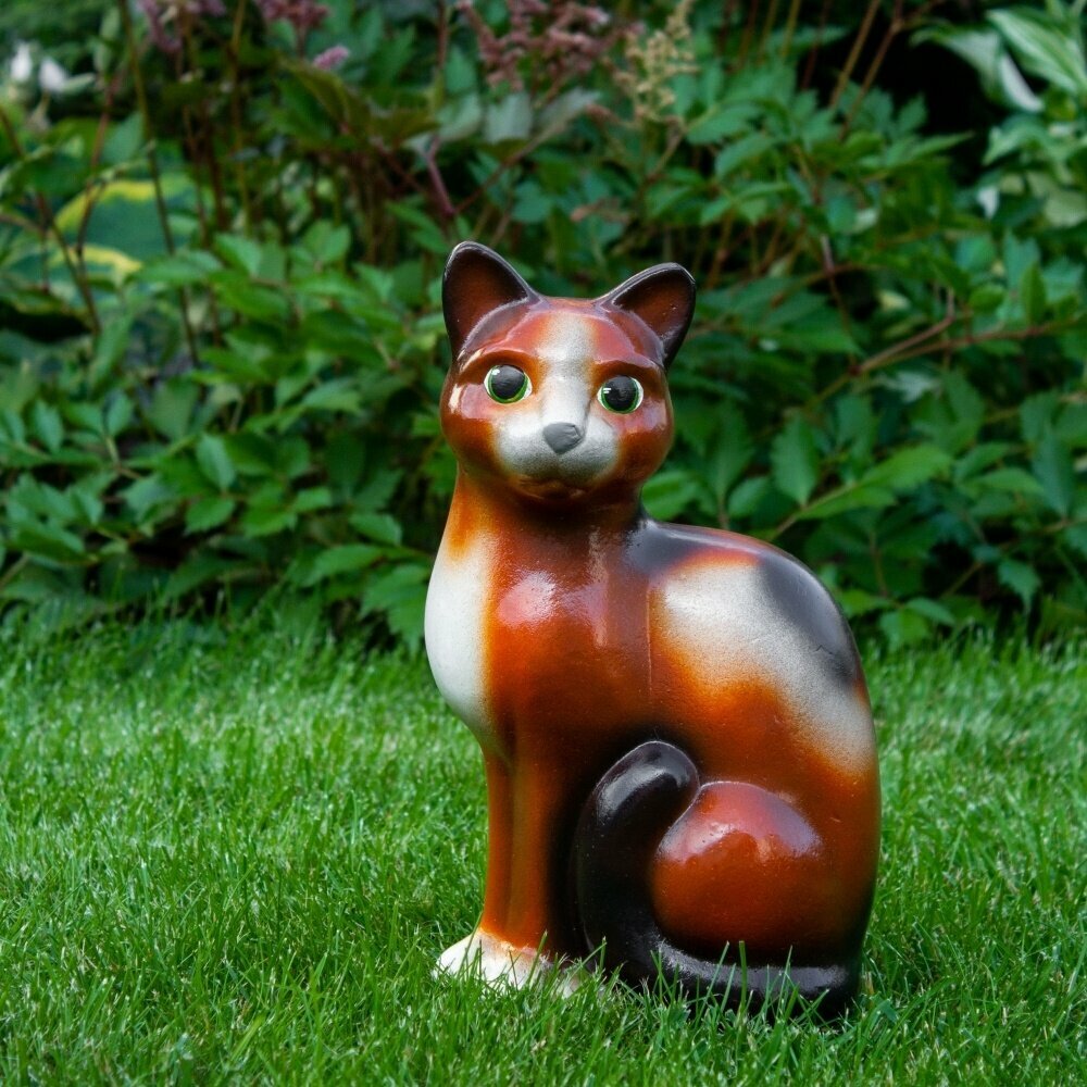 Декоративная фигурка Туендатская сувенирная мастерская "Кот" из пенопласта, трехцветный, высота 27 см