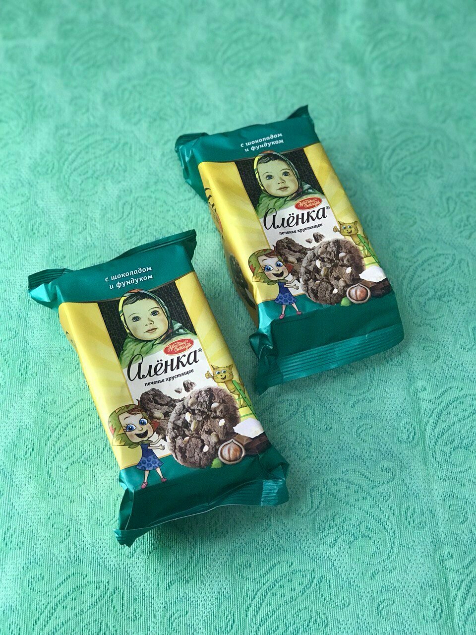 Печенье сдобное Аленка хрустящее фундук-шоколад