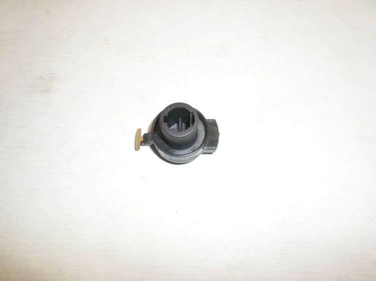 Бегунок распределителя зажигания 93740944 Дэу Матиз Mitsubishi Mando - высокий, - Patron