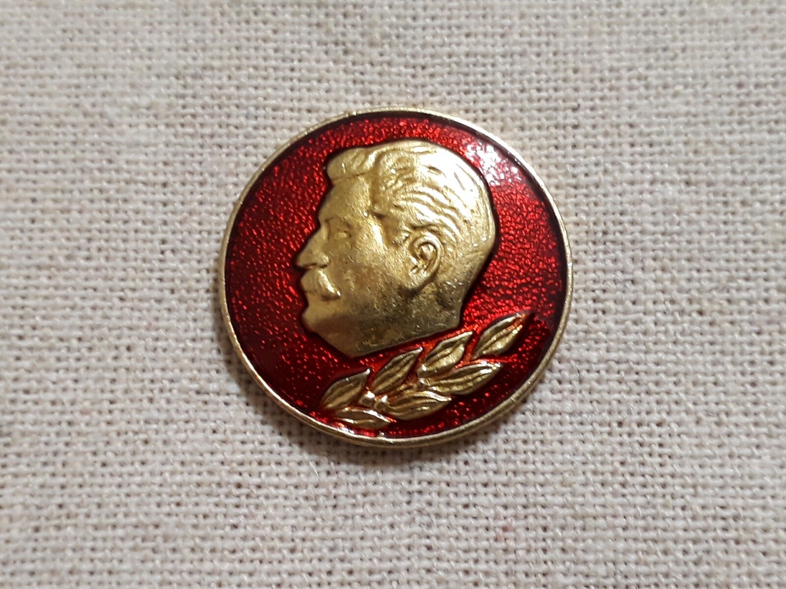 Тяжелый круглый значок Сталин