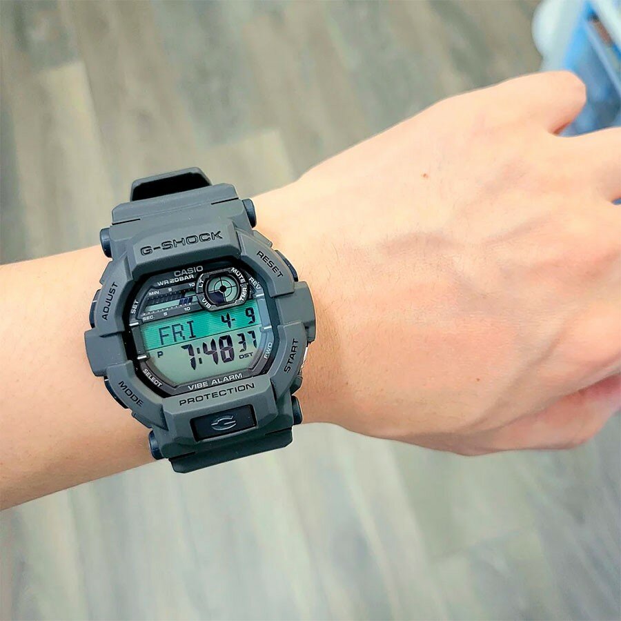 Наручные часы G-Shock