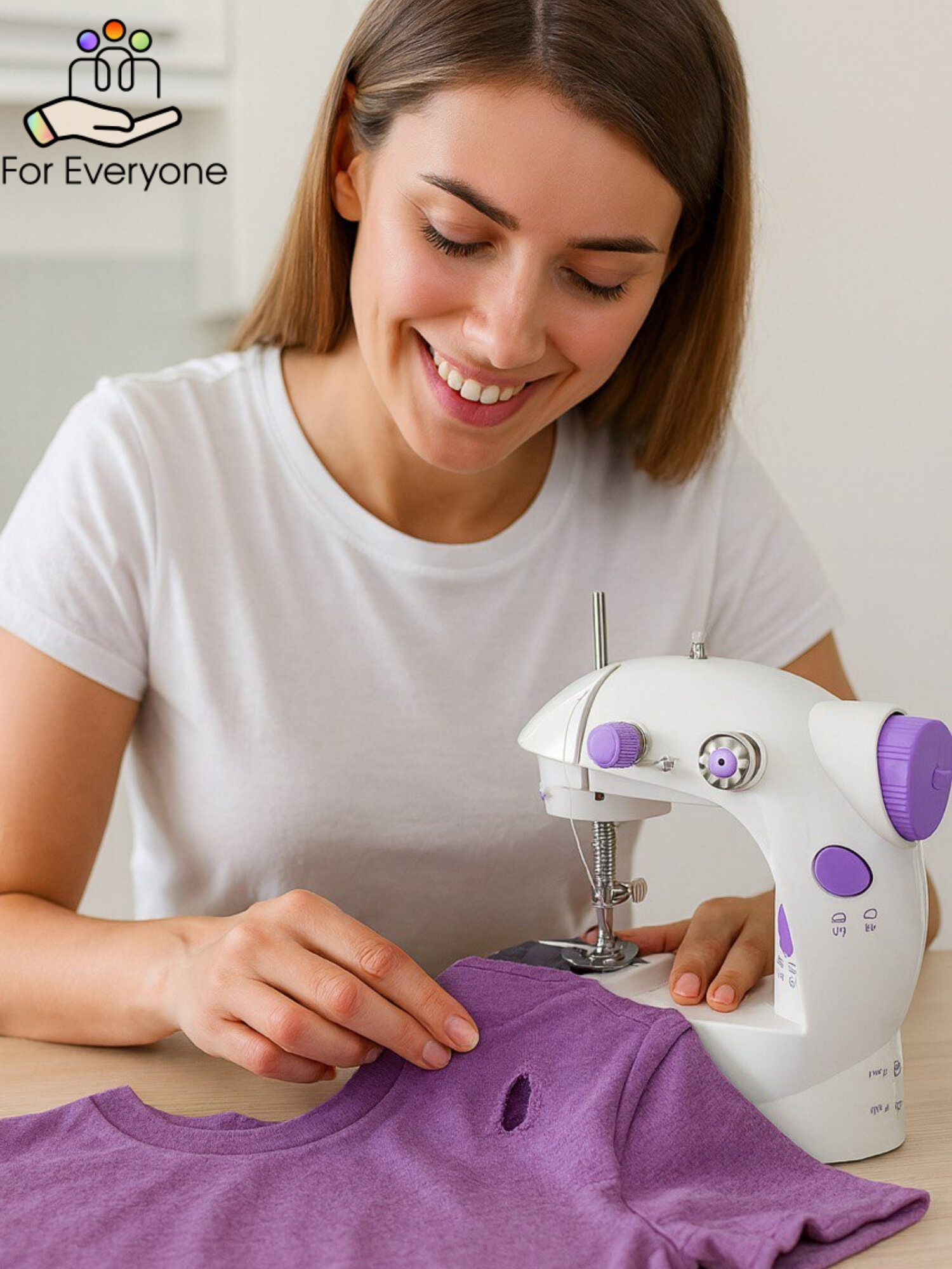 Мини швейная машинка Mini Sewing Machine , белая, механическое управление, двойная игла