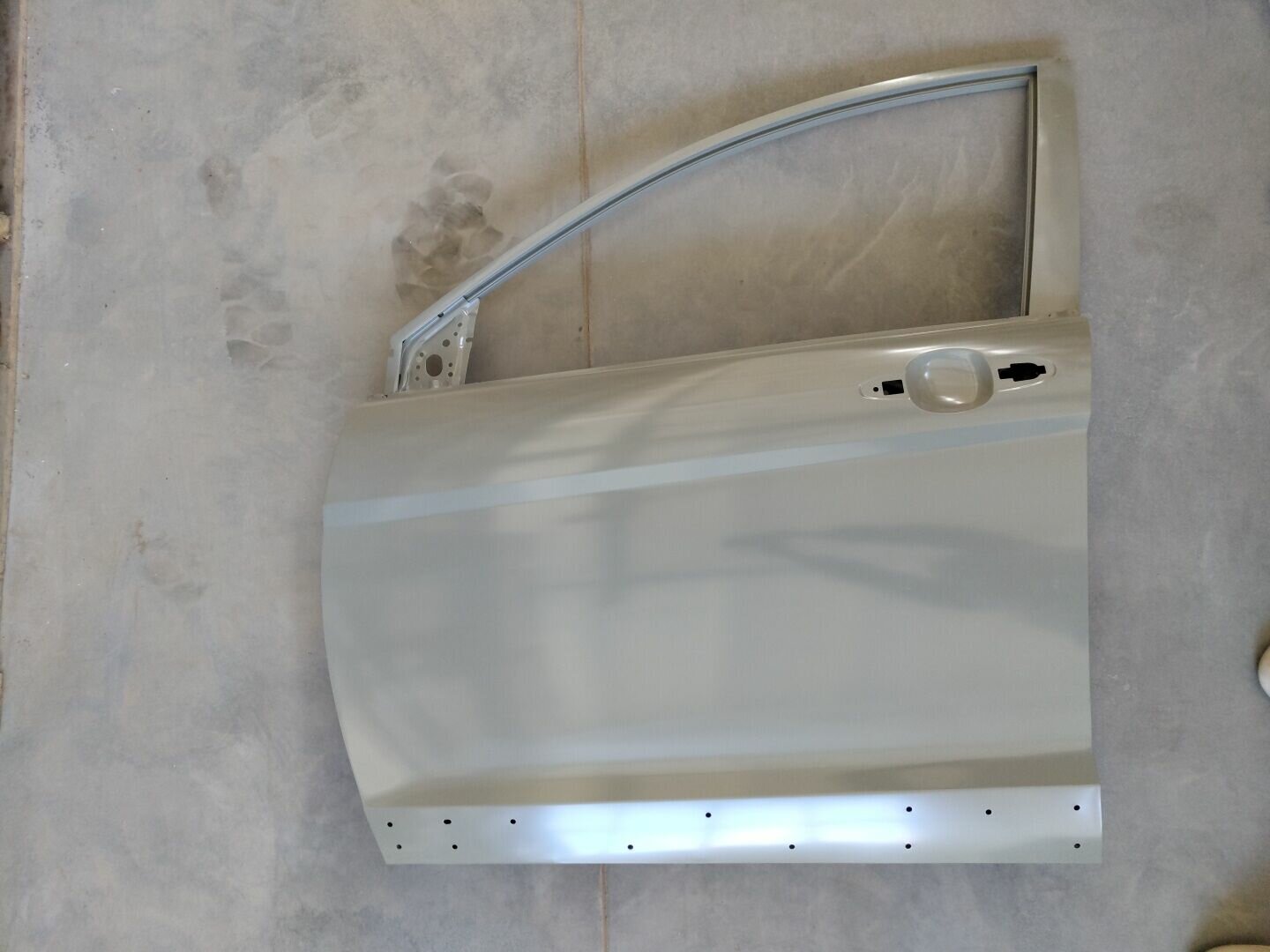 Дверь передняя левая Haval H6 [2.0 16V 6MT внедорожник 4X2 дизель] 6101100AKZ36A