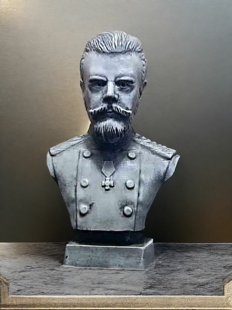 Бюст Николая -2 в мундире из камня. BN570P. Высота 70мм. Высокая детализация. Патина. Тяжелый и холодный