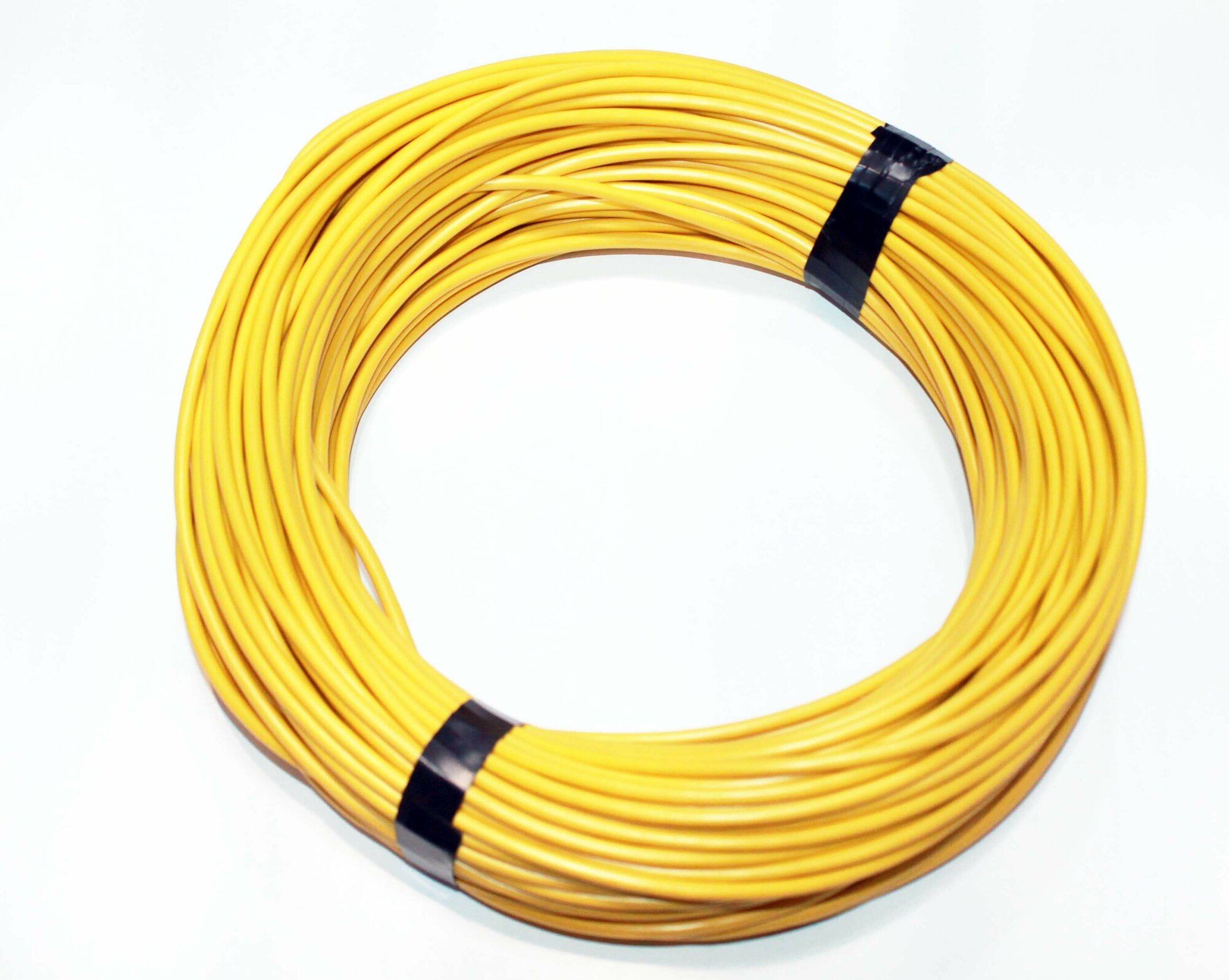 Провод автомобильный ПГВА 4.00 кв. мм (к-кт 50м) желтый