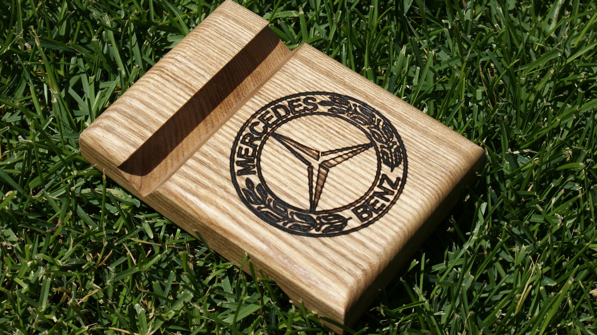 Подставка для телефона, планшета PREMIUM-WOOD из массива ясеня