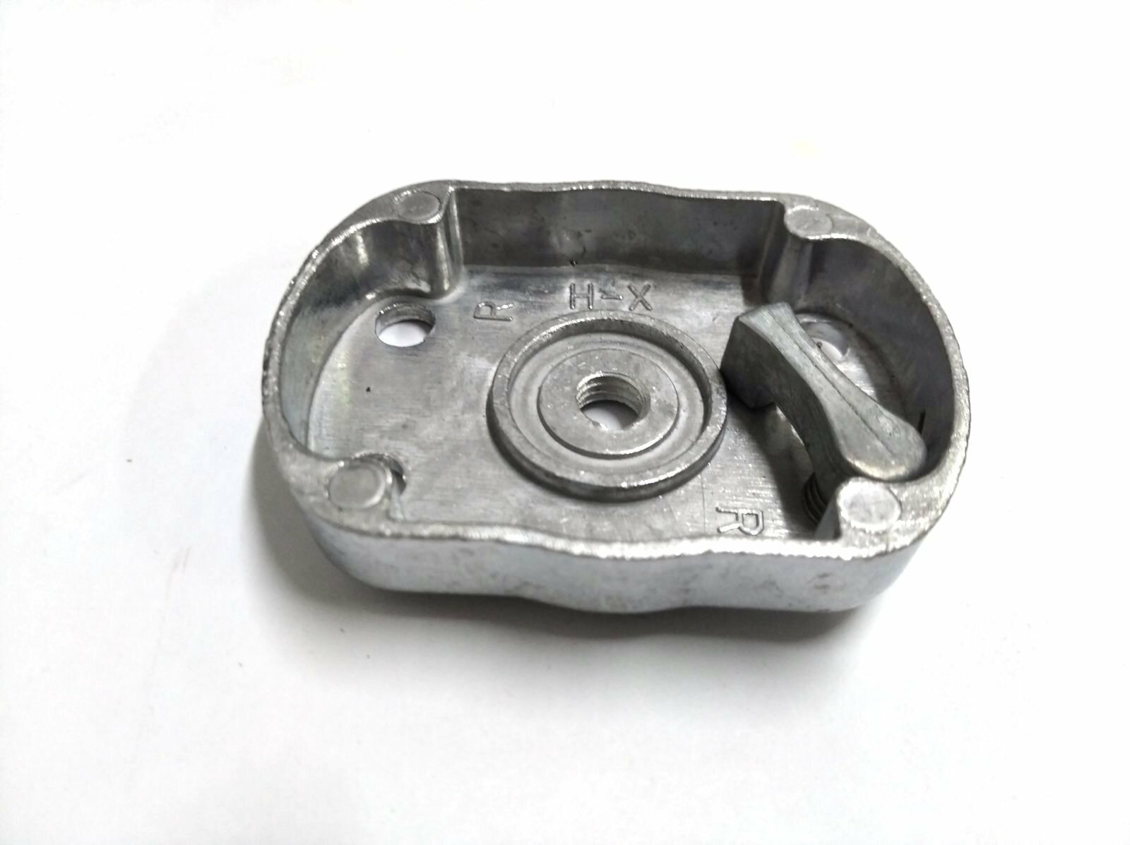 Храповик стартера для бензокосы / триммера 33-52 см3 (1 зацеп, резьба M8)