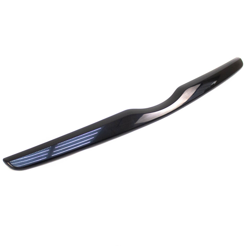 Сабля Лада Гранта, модлинг решетки радиатора на Lada Granta цвет черный лак