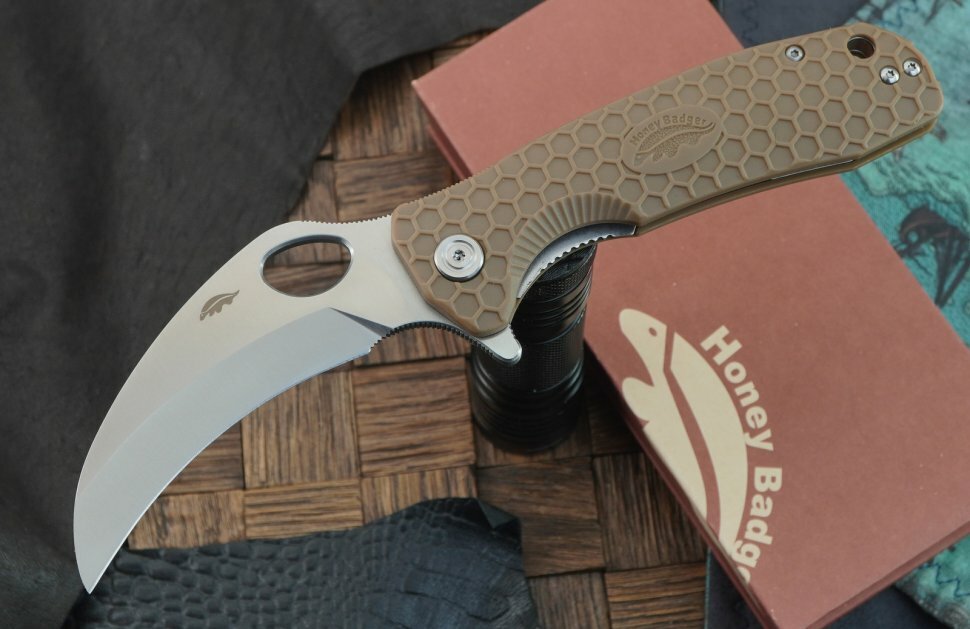 Складной нож Honey Badger Claw 8Cr13MoV L Beige Plain