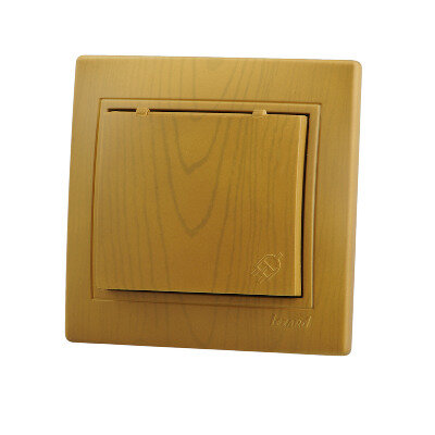 MIRA Розетка с/з с крышкой керамика ольха (10шт/120шт)