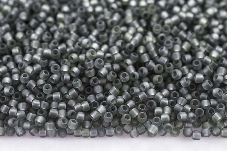 Бисер японский TOHO круглый 11/0 #0009BF серый, матовый прозрачный, 10 грамм