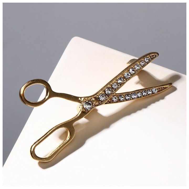 Брошь, стразы