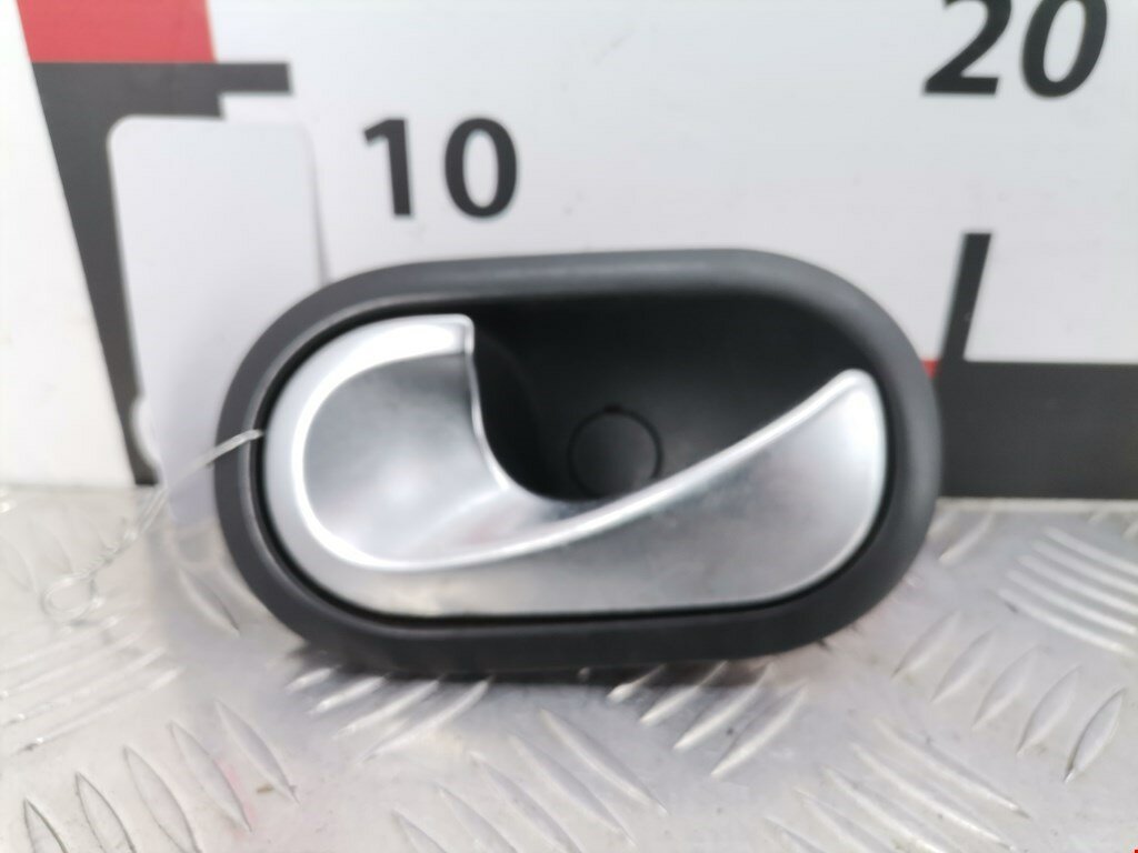 Ручка двери внутренняя передняя левая Renault Megane 2 8200843631 арт. 1643432