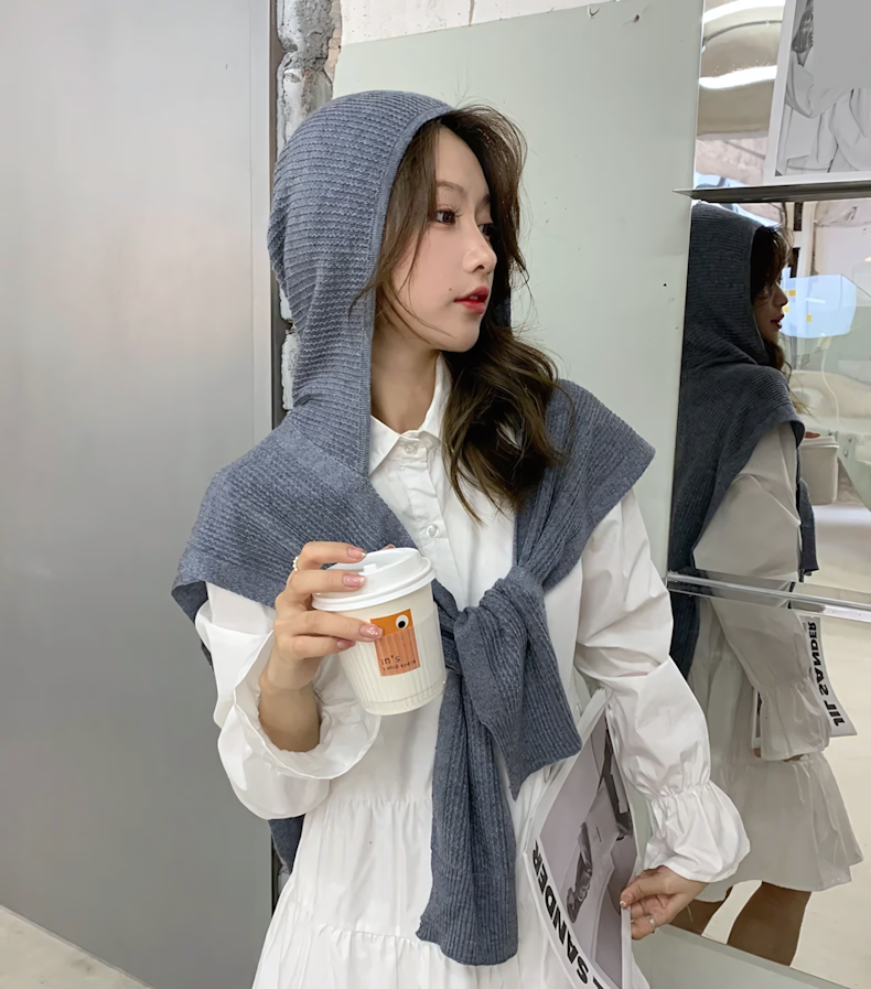 Шарф-капюшон для женщин