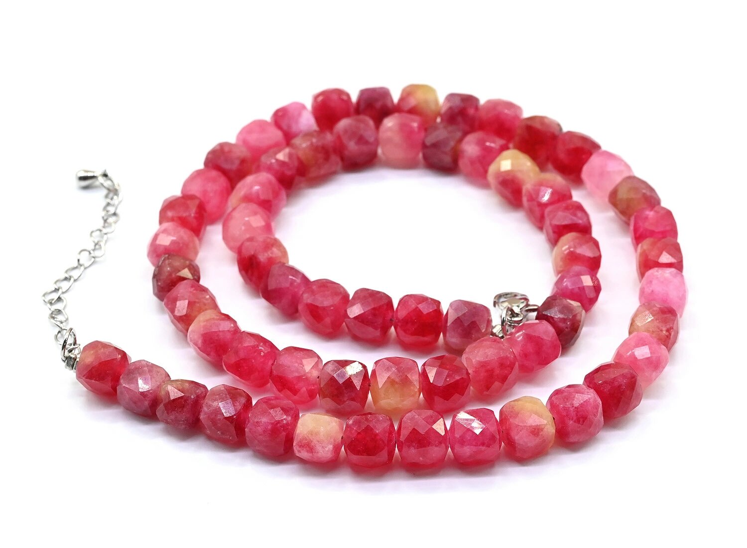 Бусы, кальцит